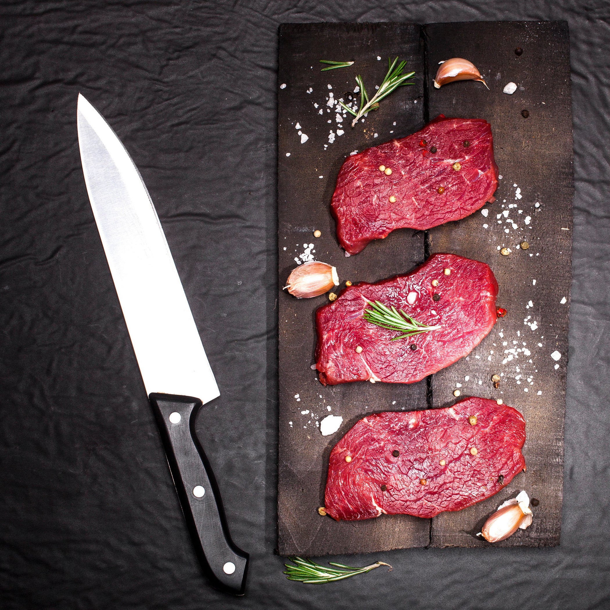 Classic Christmas Roast Turkey with Crispy Skin + Rich Pan Gravy ...